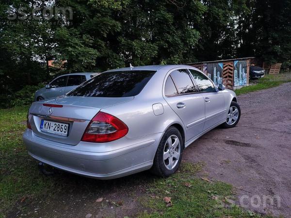 Серый Мерседес E 200 2008 в Резекне, объемом двигателя 2.20 л и пробегом 304 тыс. км за 2850 €, фото 4 на AUTOMOTO.COM.LV