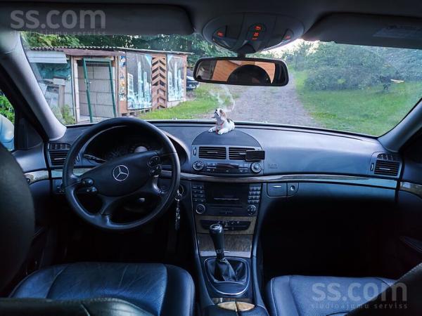 Серый Мерседес E 200 2008 в Резекне, объемом двигателя 2.20 л и пробегом 304 тыс. км за 2850 €, фото 7 на AUTOMOTO.COM.LV