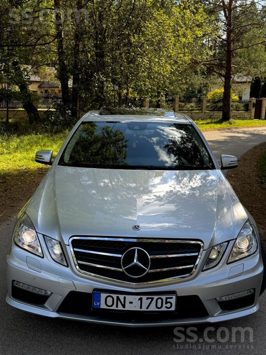 Серый Мерседес E 200 2009 в Даугавпилс, объемом двигателя 2.00 л и пробегом 260 тыс. км за 7600 €, фото 3 на AUTOMOTO.COM.LV