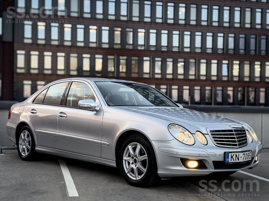 Grey Mercedes-Benz e-200 2009 in Riga, with an engine capacity of 2.10 L and mileage of 390 thousand km for 2950 €, photo 8 on AUTOMOTO.COM.LV