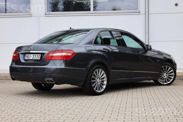 Pelēks Mercedes-Benz e-200 2010 Rīga, ar dzinēja tilpumu 2.00 L un nobraukumu 0 tūkst. km par 6495 €, foto 6 vietnē AUTOMOTO.COM.LV