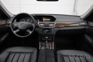 Pelēks Mercedes-Benz e-200 2010 Rīga, ar dzinēja tilpumu 2.00 L un nobraukumu 0 tūkst. km par 6495 €, foto 8 vietnē AUTOMOTO.COM.LV