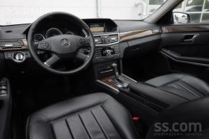 Pelēks Mercedes-Benz e-200 2010 Rīga, ar dzinēja tilpumu 2.00 L un nobraukumu 0 tūkst. km par 6495 €, foto 9 vietnē AUTOMOTO.COM.LV
