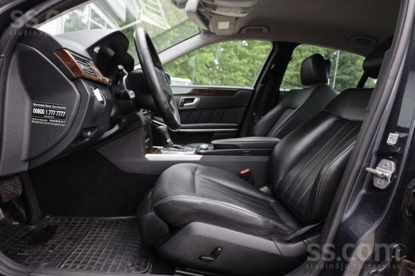 Pelēks Mercedes-Benz e-200 2010 Rīga, ar dzinēja tilpumu 2.00 L un nobraukumu 0 tūkst. km par 6495 €, foto 9 vietnē AUTOMOTO.COM.LV