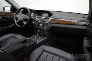 Pelēks Mercedes-Benz e-200 2010 Rīga, ar dzinēja tilpumu 2.00 L un nobraukumu 0 tūkst. km par 6495 €, foto 11 vietnē AUTOMOTO.COM.LV