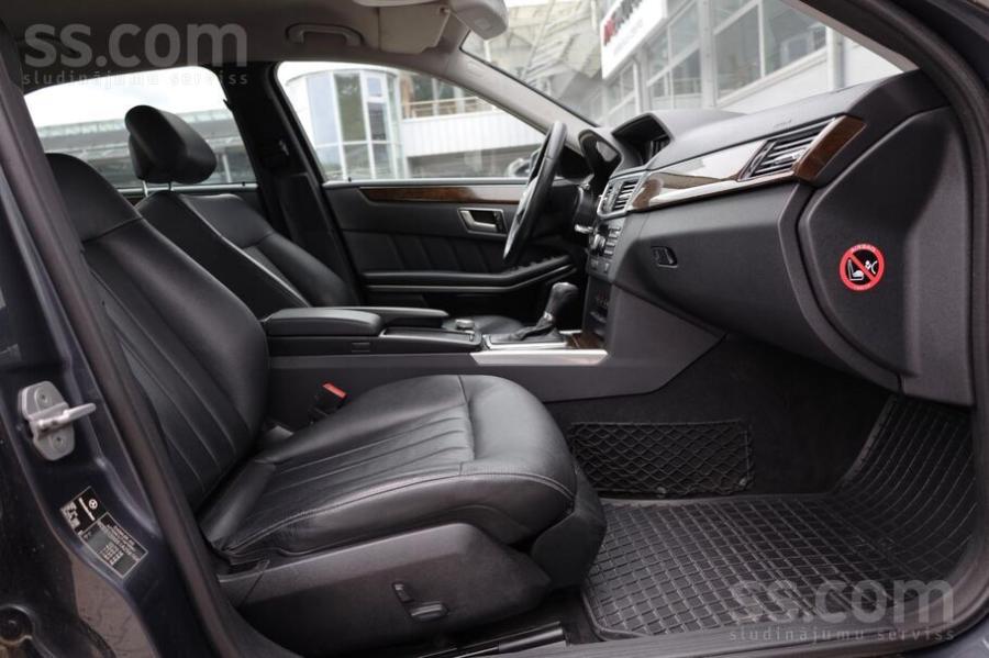 Pelēks Mercedes-Benz e-200 2010 Rīga, ar dzinēja tilpumu 2.00 L un nobraukumu 0 tūkst. km par 6495 €, foto 13 vietnē AUTOMOTO.COM.LV
