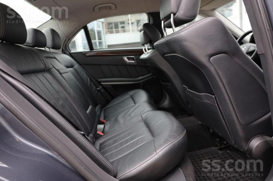 Pelēks Mercedes-Benz e-200 2010 Rīga, ar dzinēja tilpumu 2.00 L un nobraukumu 0 tūkst. km par 6495 €, foto 16 vietnē AUTOMOTO.COM.LV