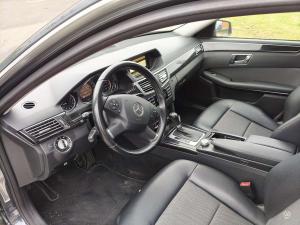 Grey Mercedes-Benz e-200 2010 in Kaunas, with an engine capacity of 2.14 L and mileage of 278 thousand km for 6500 €, photo 17 on AUTOMOTO.COM.LV