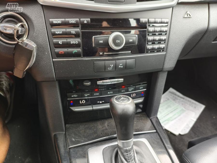 Grey Mercedes-Benz e-200 2010 in Kaunas, with an engine capacity of 2.10 L and mileage of 278 thousand km for 6500 €, photo 18 on AUTOMOTO.COM.LV