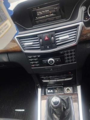 Grey Mercedes-Benz e-200 2010 in Ignalina, with an engine capacity of 2.20 L and mileage of 1 thousand km for 2950 €, photo 7 on AUTOMOTO.COM.LV