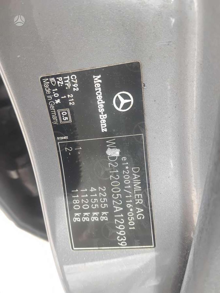 Grey Mercedes-Benz e-200 2010 in Ignalina, with an engine capacity of 2.20 L and mileage of 1 thousand km for 2950 €, photo 8 on AUTOMOTO.COM.LV