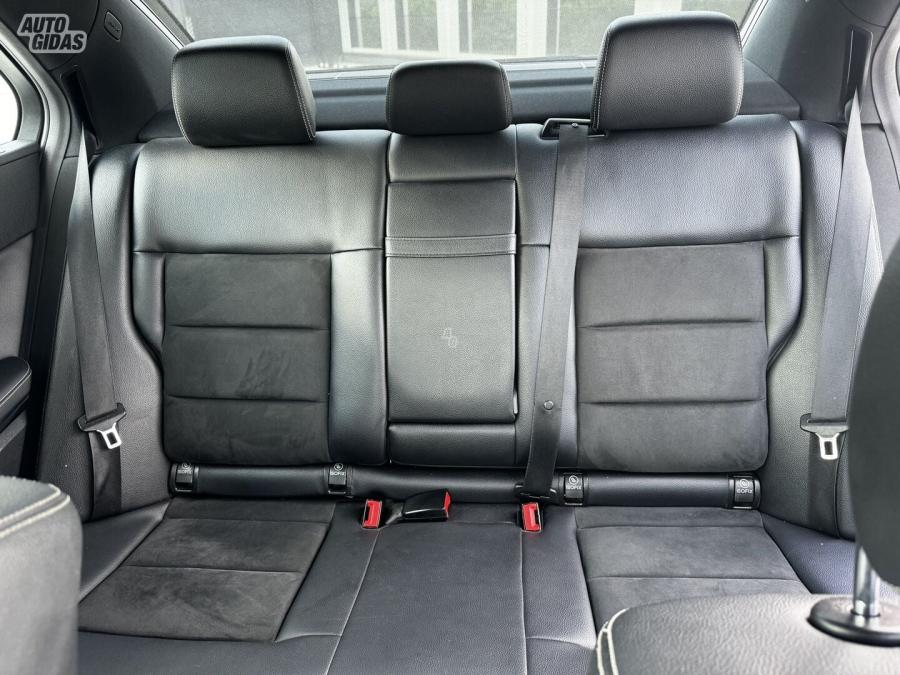Grey Mercedes-Benz e-200 2011 in Vilnius, with an engine capacity of 2.10 L and mileage of 358 thousand km for 7100 €, photo 13 on AUTOMOTO.COM.LV