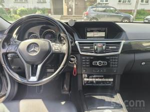 Pelēks Mercedes-Benz e-200 2012 Rīga, ar dzinēja tilpumu 2.10 L un nobraukumu 246 tūkst. km par 7050 €, foto 9 vietnē AUTOMOTO.COM.LV