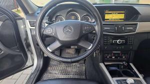 Grey Mercedes-Benz e-200 2012 in Kaunas, with an engine capacity of 2.10 L and mileage of 298 thousand km for 7700 €, photo 5 on AUTOMOTO.COM.LV