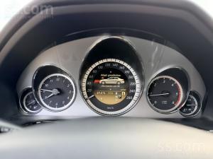 Pelēks Mercedes-Benz e-200 2012 Rīga, ar dzinēja tilpumu 2.20 L un nobraukumu 259 tūkst. km par 8995 €, foto 20 vietnē AUTOMOTO.COM.LV