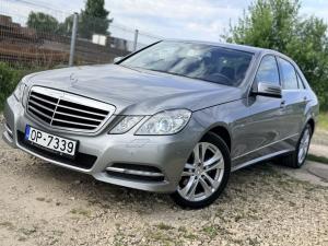 Pelēks Mercedes-Benz e-200 2012 Rīga, ar dzinēja tilpumu 2.20 L un nobraukumu 259 tūkst. km par 8995 €, foto 30 vietnē AUTOMOTO.COM.LV