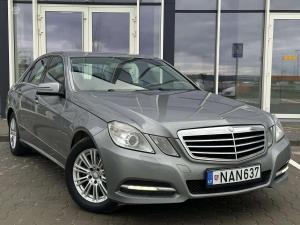 Grey Mercedes-Benz e-200 2012 in Vilnius, with an engine capacity of 2.14 L and mileage of 339 thousand km for 6000 €, photo  on AUTOMOTO.COM.LV