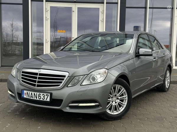 Серый Мерседес E 200 2012 в Вильнюс, объемом двигателя 2.14 л и пробегом 339 тыс. км за 6000 €, фото 3 на AUTOMOTO.COM.LV