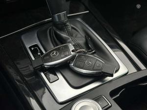 Серый Мерседес E 200 2012 в Вильнюс, объемом двигателя 2.14 л и пробегом 339 тыс. км за 6000 €, фото 16 на AUTOMOTO.COM.LV