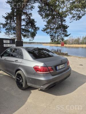 Pelēks Mercedes-Benz e-200 2013 Jelgava, ar dzinēja tilpumu 2.20 L un nobraukumu 457 tūkst. km par 9990 €, foto 7 vietnē AUTOMOTO.COM.LV