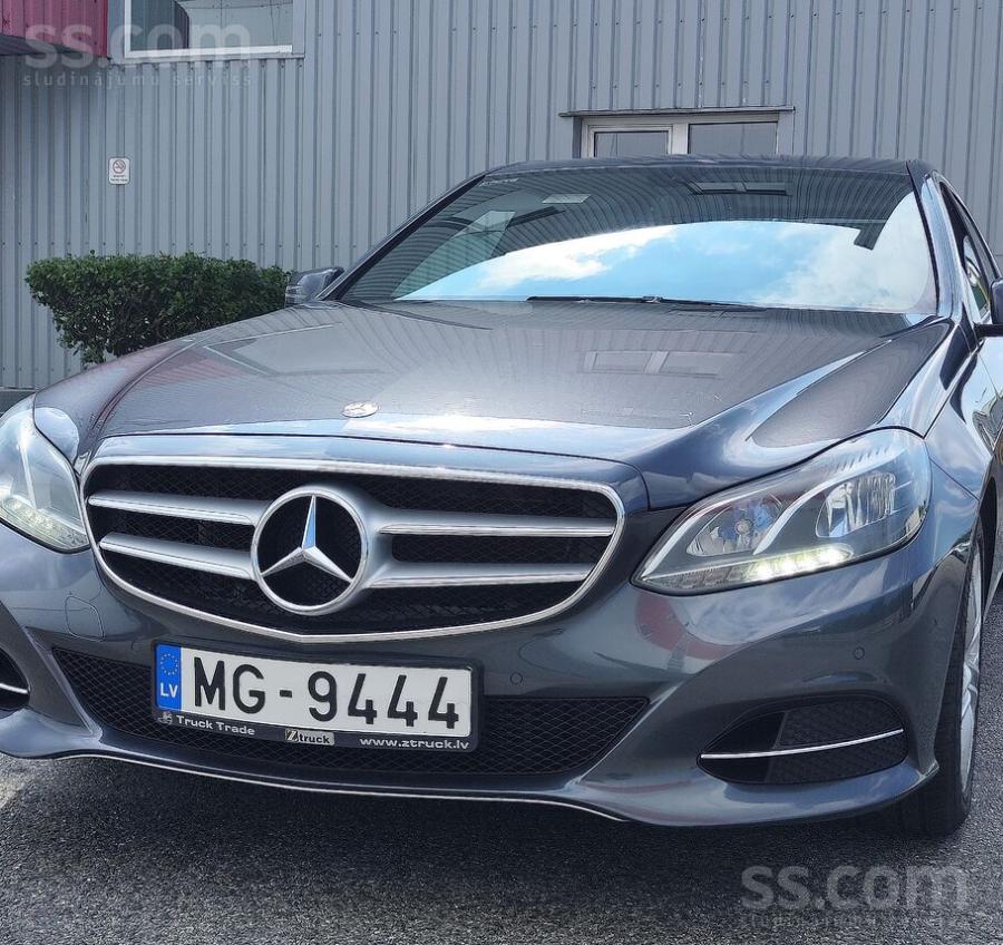 Grey Mercedes-Benz e-200 2013 in Riga, with an engine capacity of 2.10 L and mileage of 147 thousand km for 11999 €, photo 1 on AUTOMOTO.COM.LV