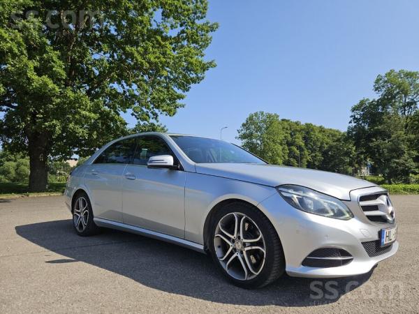Серый Мерседес E 200 2013 в Екабпилс, объемом двигателя 2.10 л и пробегом 265 тыс. км за 8950 €, фото 1 на AUTOMOTO.COM.LV