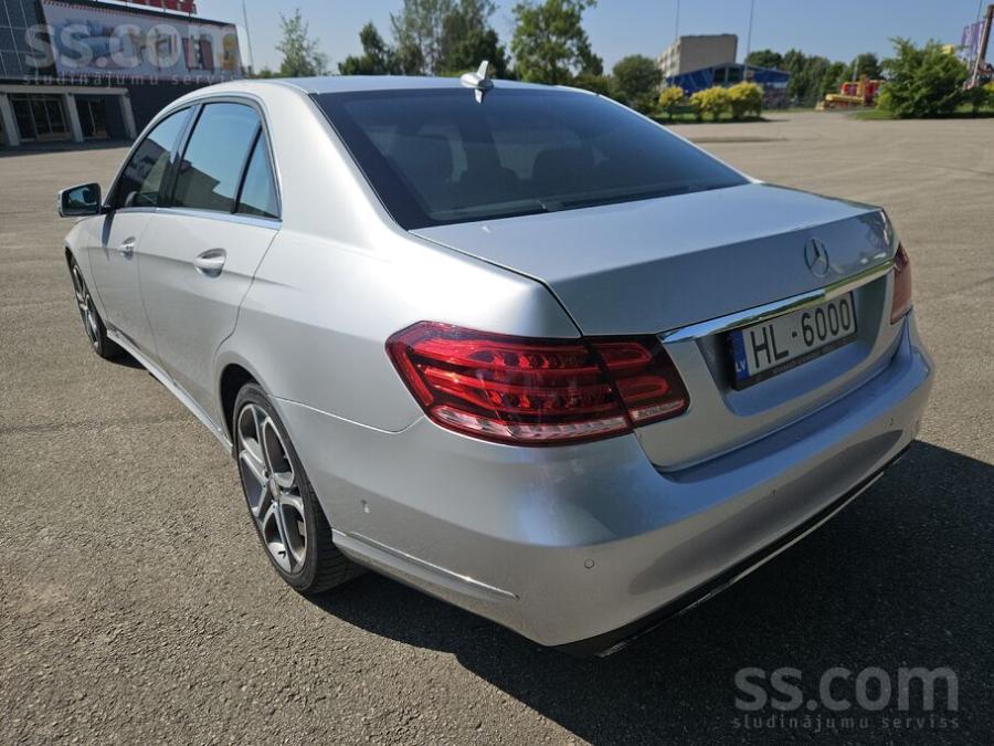 Grey Mercedes-Benz e-200 2013 in Jekabpils, with an engine capacity of 2.10 L and mileage of 265 thousand km for 8950 €, photo 6 on AUTOMOTO.COM.LV