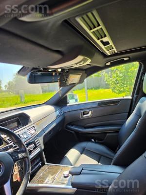 Grey Mercedes-Benz e-200 2013 in Jekabpils, with an engine capacity of 2.10 L and mileage of 265 thousand km for 8950 €, photo 12 on AUTOMOTO.COM.LV