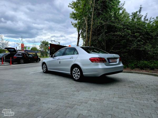 Grey Mercedes-Benz e-200 2013 in Vilnius, with an engine capacity of 2.10 L and mileage of 397 thousand km for 7999 €, photo 3 on AUTOMOTO.COM.LV