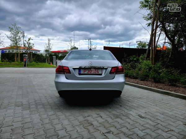 Grey Mercedes-Benz e-200 2013 in Vilnius, with an engine capacity of 2.10 L and mileage of 397 thousand km for 7999 €, photo 4 on AUTOMOTO.COM.LV