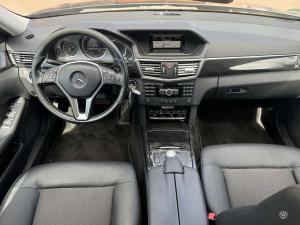 Grey Mercedes-Benz e-200 2013 in Utena, with an engine capacity of 2.20 L and mileage of 240 thousand km for 7700 €, photo 10 on AUTOMOTO.COM.LV