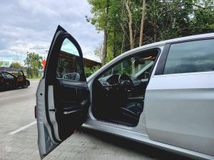 Серый Мерседес E 200 2013 в Вильнюс, объемом двигателя 1.99 л и пробегом 397 тыс. км за 6499 €, фото 4 на AUTOMOTO.COM.LV