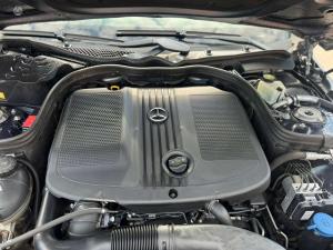 Grey Mercedes-Benz e-200 2013 in Utena, with an engine capacity of 2.14 L and mileage of 240 thousand km for 7999 €, photo 16 on AUTOMOTO.COM.LV