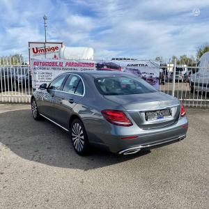 Grey Mercedes-Benz e-200 2017 in Marijampole, with an engine capacity of 1.99 L and mileage of 66 thousand km for 21900 €, photo 3 on AUTOMOTO.COM.LV