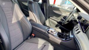 Grey Mercedes-Benz e-200 2017 in Marijampole, with an engine capacity of 1.99 L and mileage of 66 thousand km for 21900 €, photo 10 on AUTOMOTO.COM.LV