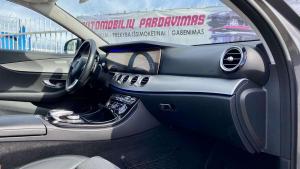 Pelēks Mercedes-Benz e-200 2017 Marijampole, ar dzinēja tilpumu 1.99 L un nobraukumu 40 tūkst. km par 21700 €, foto 12 vietnē AUTOMOTO.COM.LV