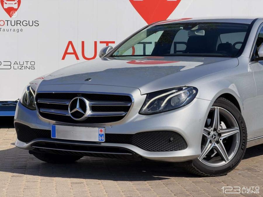 Grey Mercedes-Benz e-200 2017 in Taurage, with an engine capacity of 2.00 L and mileage of 259 thousand km for 14200 €, photo 3 on AUTOMOTO.COM.LV