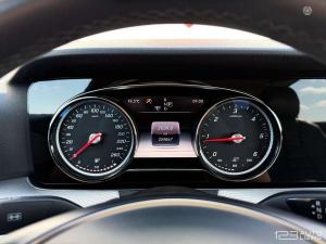 Grey Mercedes-Benz e-200 2017 in Taurage, with an engine capacity of 2.00 L and mileage of 259 thousand km for 14200 €, photo 21 on AUTOMOTO.COM.LV