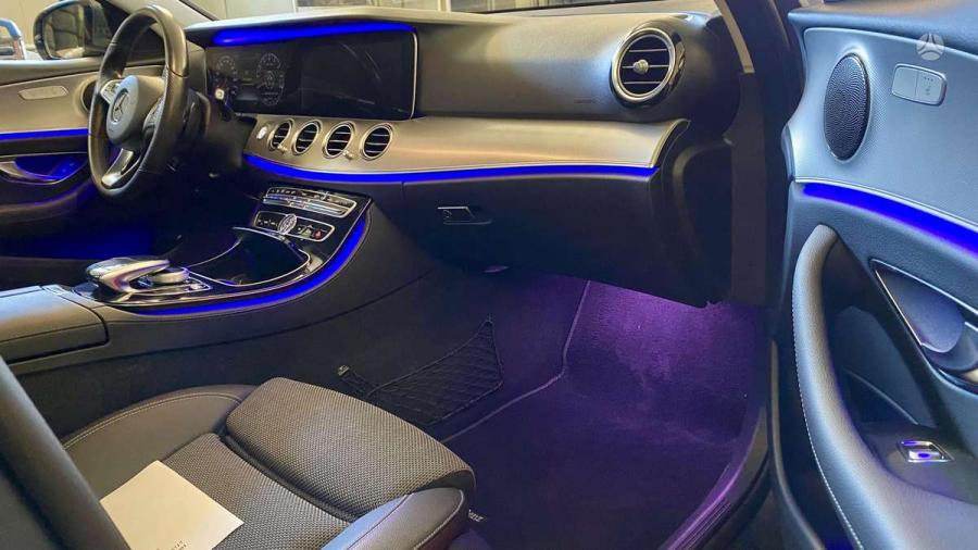 Pelēks Mercedes-Benz e-200 2017 Marijampole, ar dzinēja tilpumu 1.99 L un nobraukumu 66 tūkst. km par 21100 €, foto 8 vietnē AUTOMOTO.COM.LV