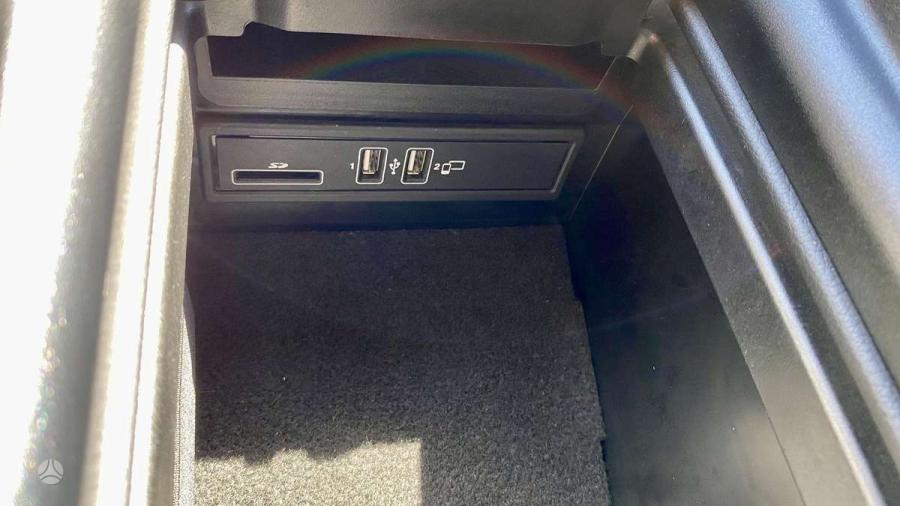 Pelēks Mercedes-Benz e-200 2017 Marijampole, ar dzinēja tilpumu 1.99 L un nobraukumu 66 tūkst. km par 21100 €, foto 23 vietnē AUTOMOTO.COM.LV