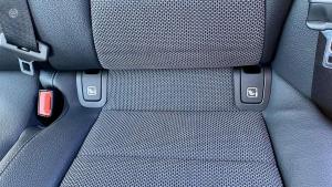 Grey Mercedes-Benz e-200 2017 in Marijampole, with an engine capacity of 1.99 L and mileage of 66 thousand km for 21100 €, photo 17 on AUTOMOTO.COM.LV