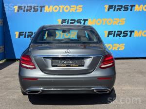 Pelēks Mercedes-Benz e-200 2017 Rīga, ar dzinēja tilpumu 2.00 L un nobraukumu 196 tūkst. km par 18950 €, foto 5 vietnē AUTOMOTO.COM.LV
