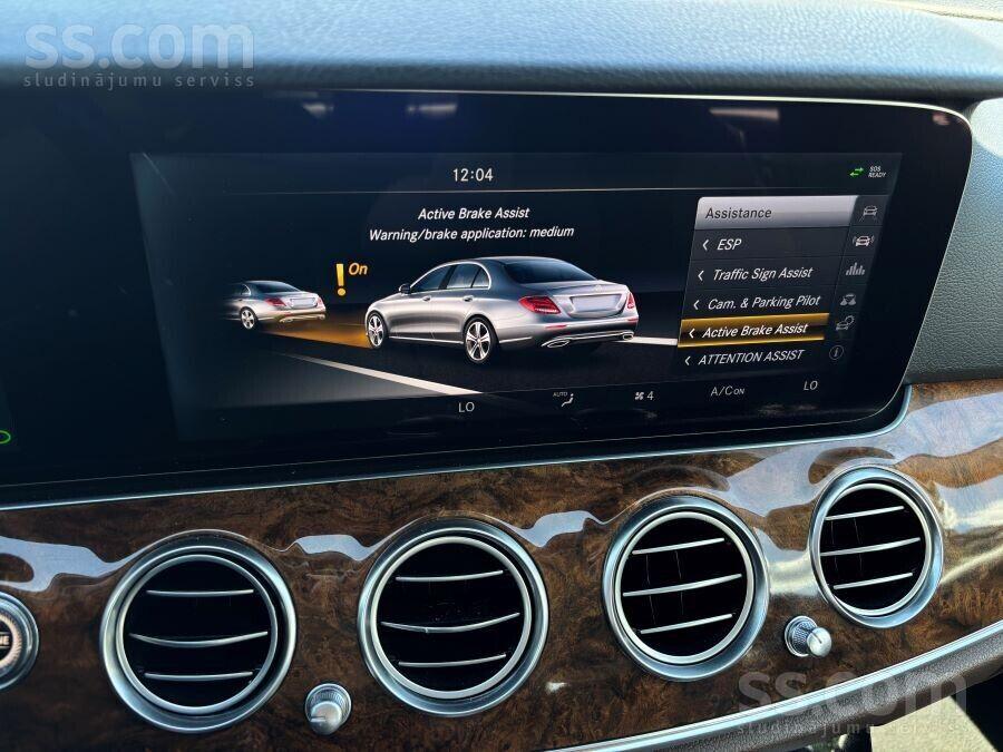 Pelēks Mercedes-Benz e-200 2017 Rīga, ar dzinēja tilpumu 2.00 L un nobraukumu 196 tūkst. km par 18950 €, foto 16 vietnē AUTOMOTO.COM.LV