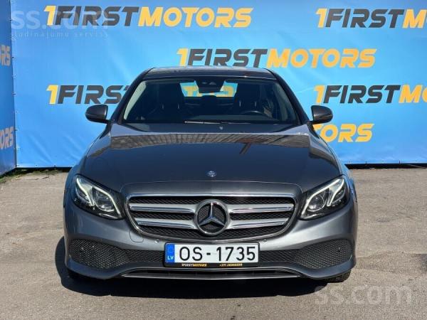 Pelēks Mercedes-Benz e-200 2017 Rīga, ar dzinēja tilpumu 2.00 L un nobraukumu 196 tūkst. km par 17950 €, foto 4 vietnē AUTOMOTO.COM.LV