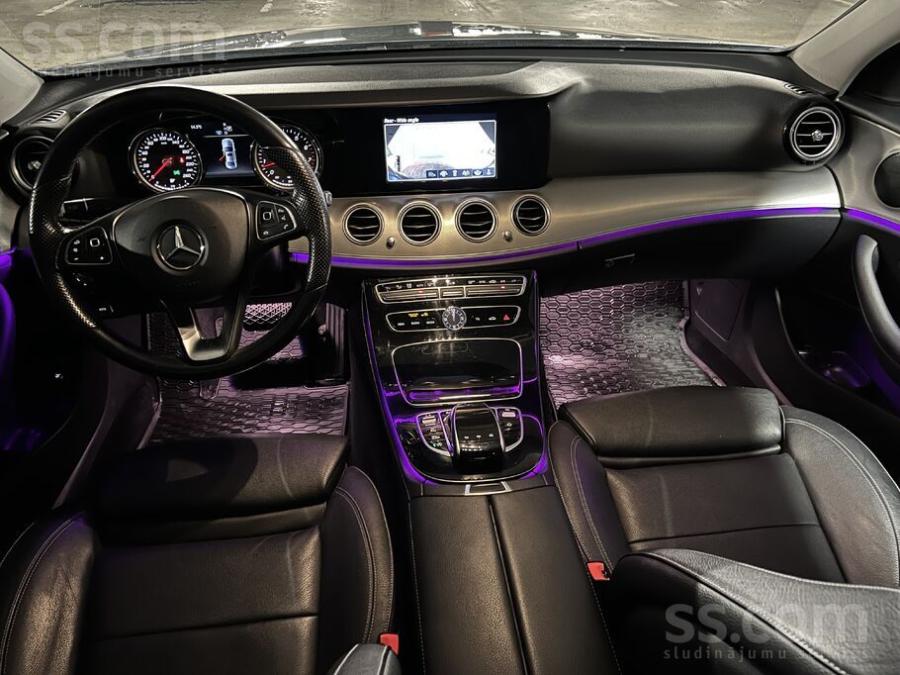 Pelēks Mercedes-Benz e-200 2017 Rīga, ar dzinēja tilpumu 2.00 L un nobraukumu 225 tūkst. km par 17200 €, foto 6 vietnē AUTOMOTO.COM.LV