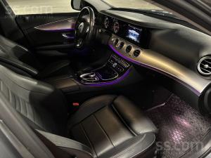 Pelēks Mercedes-Benz e-200 2017 Rīga, ar dzinēja tilpumu 2.00 L un nobraukumu 225 tūkst. km par 17200 €, foto 8 vietnē AUTOMOTO.COM.LV