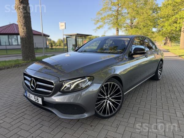 Pelēks Mercedes-Benz e-200 2018 Valmiera, ar dzinēja tilpumu 2.00 L un nobraukumu 0 tūkst. km par 17700 €, foto 2 vietnē AUTOMOTO.COM.LV