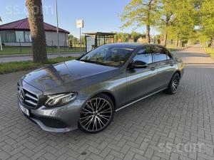 Pelēks Mercedes-Benz e-200 2018 Valmiera, ar dzinēja tilpumu 2.00 L un nobraukumu 0 tūkst. km par 17700 €, foto 4 vietnē AUTOMOTO.COM.LV