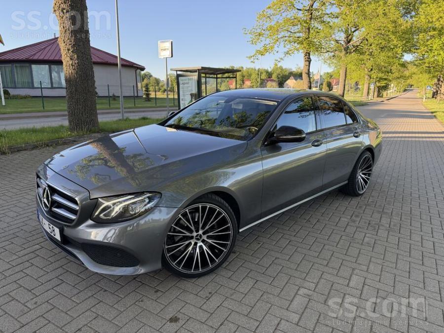Pelēks Mercedes-Benz e-200 2018 Valmiera, ar dzinēja tilpumu 2.00 L un nobraukumu 0 tūkst. km par 17700 €, foto 4 vietnē AUTOMOTO.COM.LV