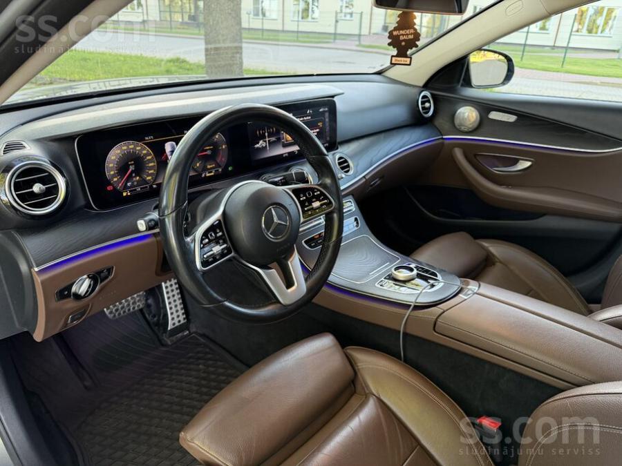 Pelēks Mercedes-Benz e-200 2018 Valmiera, ar dzinēja tilpumu 2.00 L un nobraukumu 0 tūkst. km par 17700 €, foto 16 vietnē AUTOMOTO.COM.LV